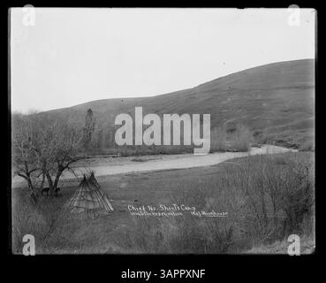 This photograph by Lee Moorhouse shows two Native American children on ...
