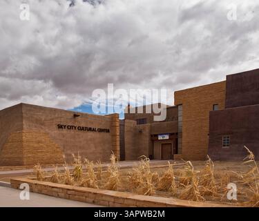 Oct 23, 2010 - Acoma Pueblo, New Mexico, U.S. - Looking south from the ...