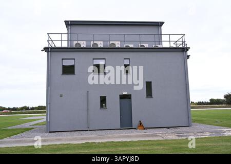 Former RAF Acaster Malbis watch office, ww2 military airfield control ...