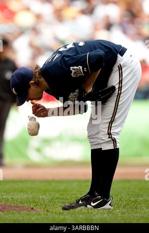 St. Louis Cardinals closing pitcher Andre Granillo, right, celebrates ...