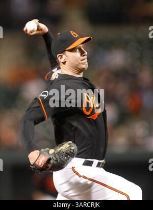 New York Yankees pitcher Mark Leiter Jr. (56) thows during the eighth ...