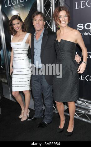 Dennis Quaid and Kate Walsh at the World Premiere of Screen Gems ...