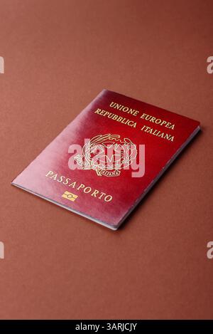 Italy passport for travelling, flying and doing business. Italian ...
