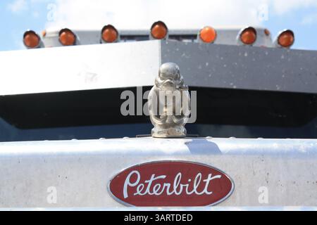 AMERICAN SEMI TRAILERS Stock Photo - Alamy