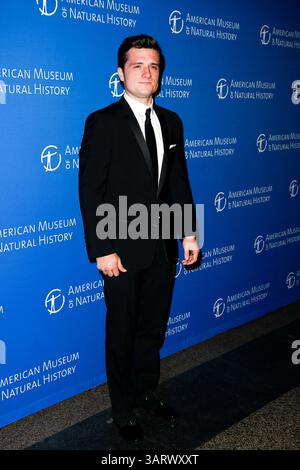 Josh Hutcherson attends the 2013 Museum of Natural History's Gala in ...
