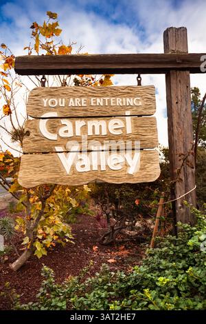 Entrance sign to the Carmel Valley Stock Photo - Alamy