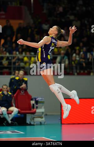 Arina Fedorovtseva (Fenerbahce Medicana Istanbul) and Alessia Orro ...