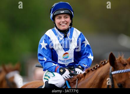 Heavenly Heather ridden by Amie Waugh on their way to winning the ...
