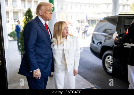 President Donald Trump greets Prime Minister of Canada Mark Carney ...