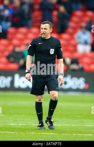 Bramall Lane, Sheffield, England - 18th April 2025 Ethan Horvath ...