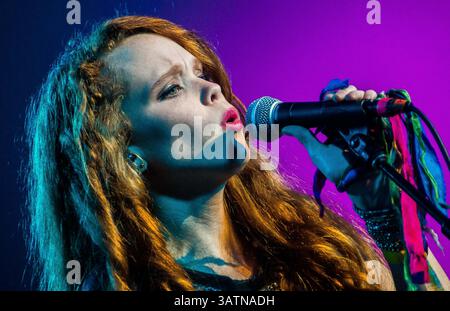 Nora Patterson of Royal Teeth performs at the New Orleans Jazz and ...