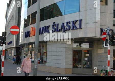 Dutch bank ING Bank Slaski in Wroclaw Poland June 24,2005 .(Photo by ...