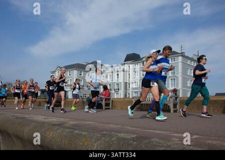 Runners on Princes Parade, Hythe, in the 2025 Folkestone 10 mile race ...