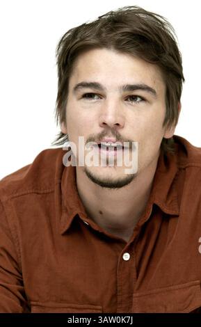July 31, 2007 - Beverly Hills, California, USA - Picture Shows ...