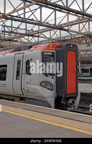 Class 197 diesel multiple unit Transport for Wales train on up platform ...
