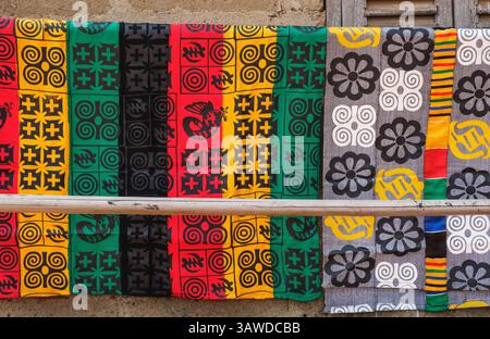 Ghana, Asonomaso. Ntonso Adinkra Village Stock Photo - Alamy