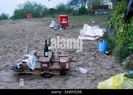 Hamburg Blankenese an der Elbe , Elbstrand Bereich Strandweg ...