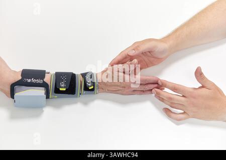 The rehabilitation device based on functional electrical stimulation ...