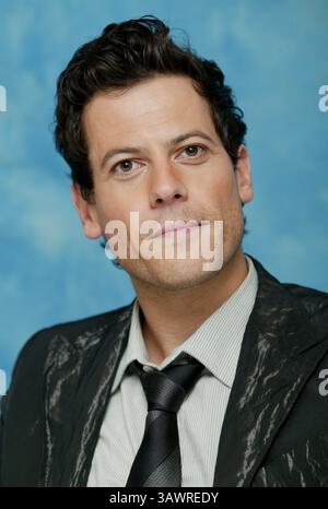 June 26, 2005 - Hollywood, California, U.S. - Actor Ioan Gruffudd ...