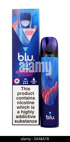 Blu Bar 1000 blueberry cherry flavour disposable electronic vaping pod ...