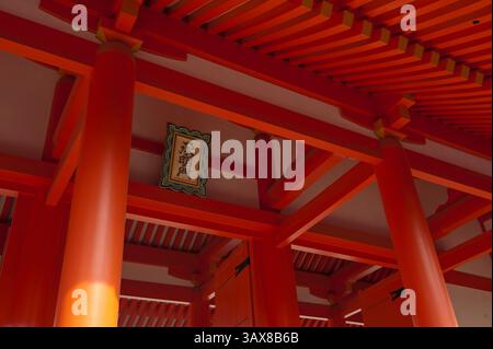 Architectural detail of the vermilion column structure and roof ...