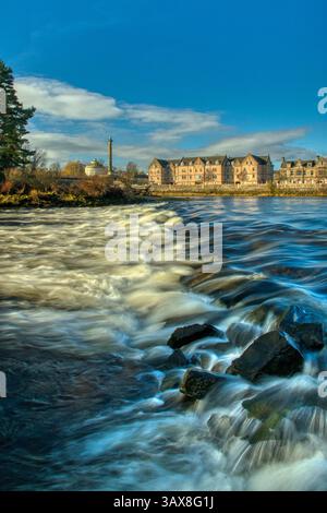 Causeway to Friarton Island River Tay Scotland May 2018 Stock Photo - Alamy