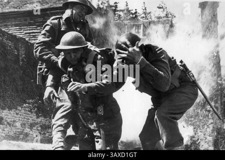 DUNKIRK 1958 MGM film Stock Photo - Alamy