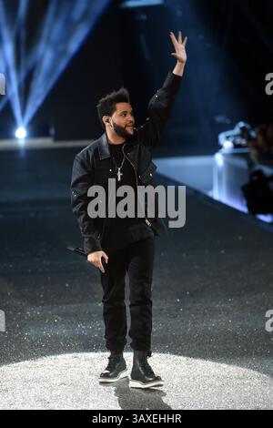 The Weeknd performs during the 2016 Victoria's Secret Fashion Show on ...