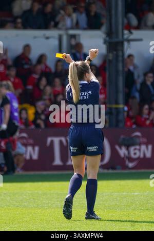 Referee Lauren Jenner during the Women's Rugby World Cup 2025 Pool A ...