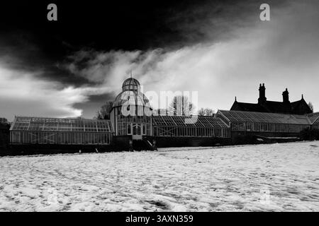 The Cliffe Castle Pavilion, Cliffe Castle Park, Keighley town ...