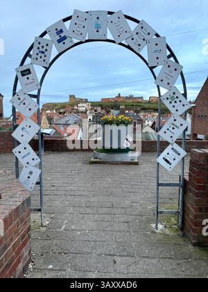 Alice in Wonderland themed garden Arch on Cliff Street in Whitby Stock ...