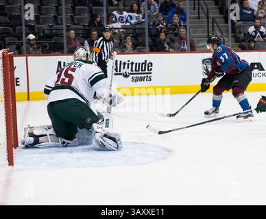 Colorado Avalanche left wing J.T. Compher (37) in the first period of ...