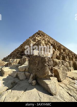 Limestone blocks of Pyramids Khufu, Giza, Egypt Stock Photo - Alamy