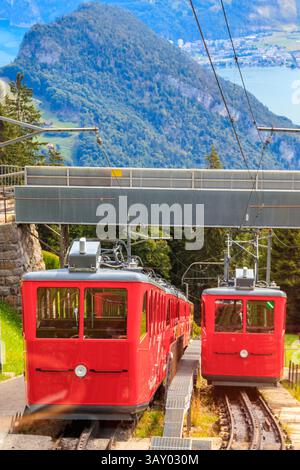Cogwheel train climbing to the top of Mount Pilatus in Canton Lucerne ...