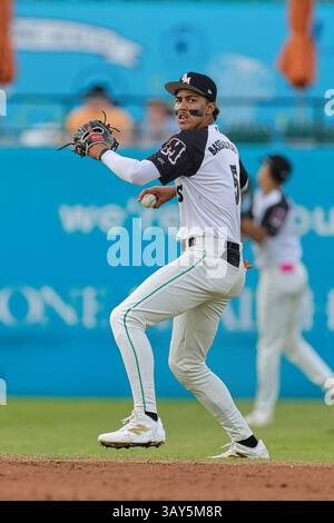 Greensboro, NC: Greensboro Grasshoppers shortstop Javier Rivas (5 ...