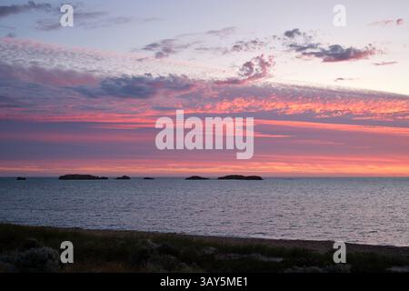 Sunset as seen from Shoalwater Bay in the Shoalwater Islands Marine ...