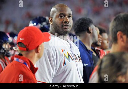 Miami Dolphins offensive tackle Austin Jackson (73) in action against ...