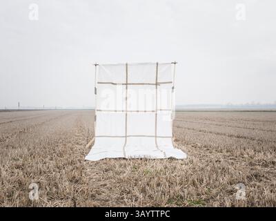 Italy, Cozzo, fleeing families Stock Photo - Alamy