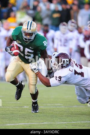 WACO, TX - NOVEMBER 25: Baylor Bears running back Dominic Richardson ...