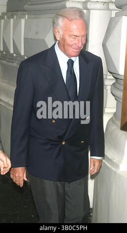 Sept. 15, 2003 - New York, New York, U.S. - K32790RM..CELEBRITIES ...