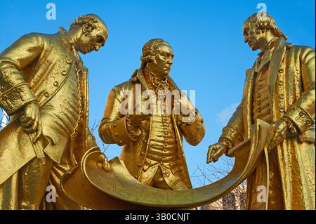 The Golden Boys statue in Birmingham of James Watt, Matthew Boulton and ...