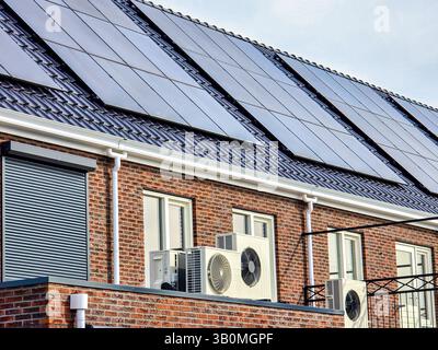 Sustainable home technology featuring clean energy solar ...