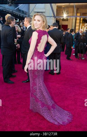 Scarlett Johansson arrives at the 83rd Annual Academy Awards held at ...