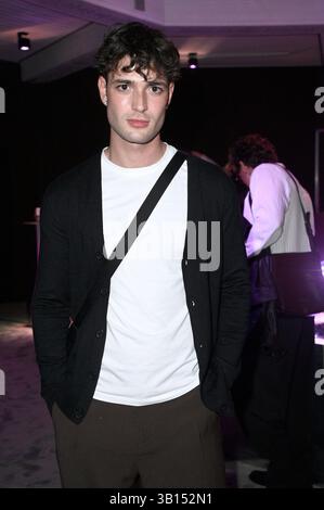 Kenan Duman beim Mistology with Sol de Janeiro Launch im Schinkel ...