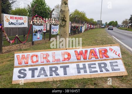 Lakenheath, UK. 25 APR, 2025. "Keir Starmer you have blood on your ...