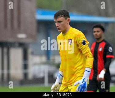Landore, Swansea, Wales. 18 April 2025. Goalkeeper Tom Wright of ...