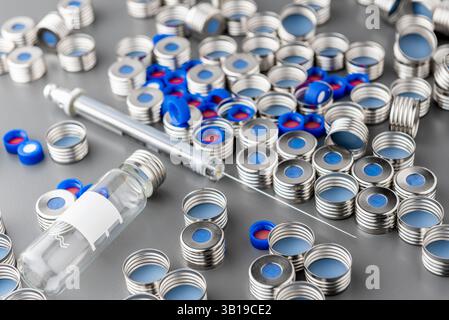 circular metallic cap with rubber septum for vials. HPLC, gas ...