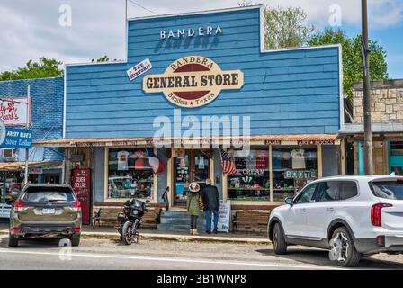 Traditional store on Main Street in Bandera, Texas, USA Stock Photo - Alamy