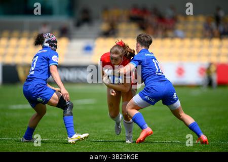 Lisa Neumann ( Wales ) Alyssa D'Inca ( Italy ) during 2025 Women's Six ...