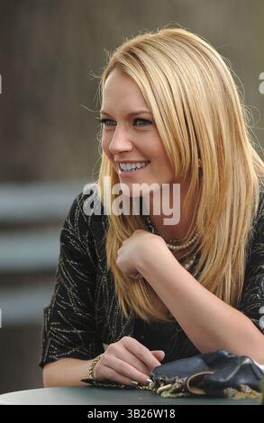 Becki Newton on the set of her television show 'Ugly Betty' filming ...